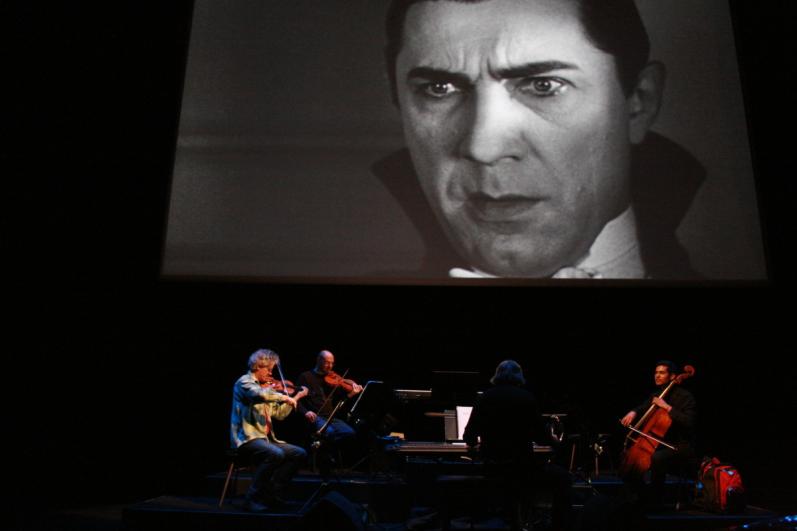 Un Dracula à glasser le sang | Philharmonie de Paris Un Dracula à glasser le sang | Philharmonie de Paris